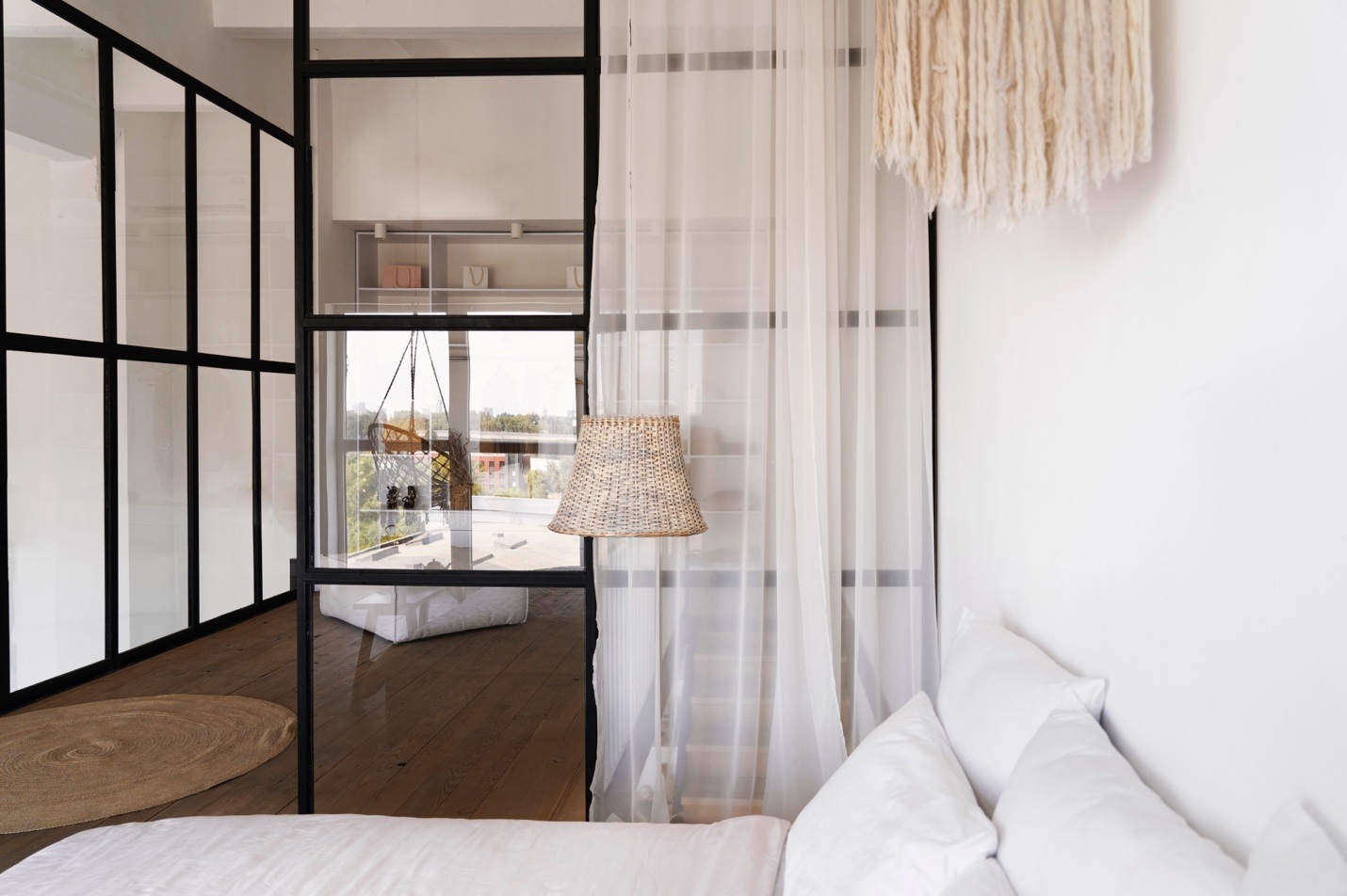 6 Tips for Decorating a Multi-Functional Space | LookingFour Blog